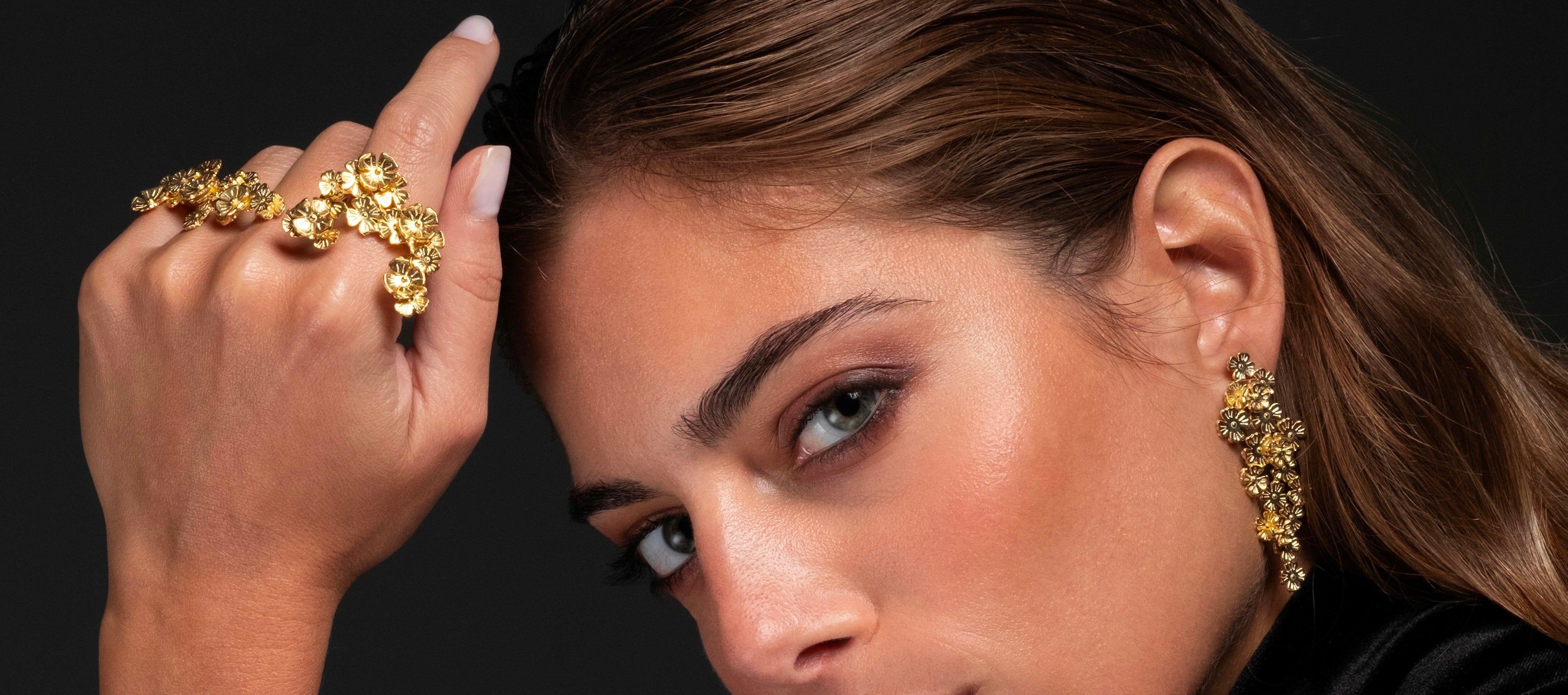 MARY SAMOLI – A Jewel Made in Greece